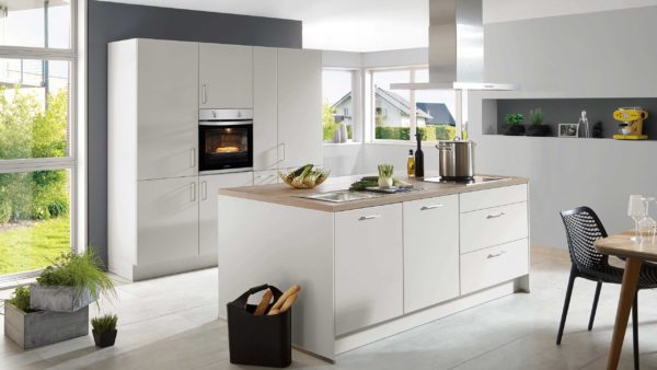 nobilia® Einbauküche Flash mit privileg-Elektrogeräten - maschal Möbel